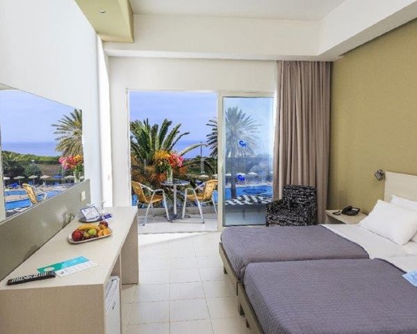 Cathrin Hotel op Rhodos. Voordelig op vakantie naar Cathrin Hotel