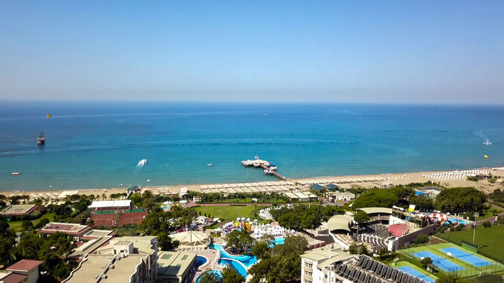 Sueno Beach in Side. Voordelig op vakantie naar Sueno Beach.