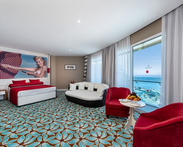 Vikingen Infinity Resort & Spa i Tyrkiet. Billige rejser til Vikingen ...