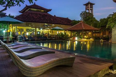 Bakung Beach Resort in Tuban op Bali. Voordelig naar Bakung Beach Resort.