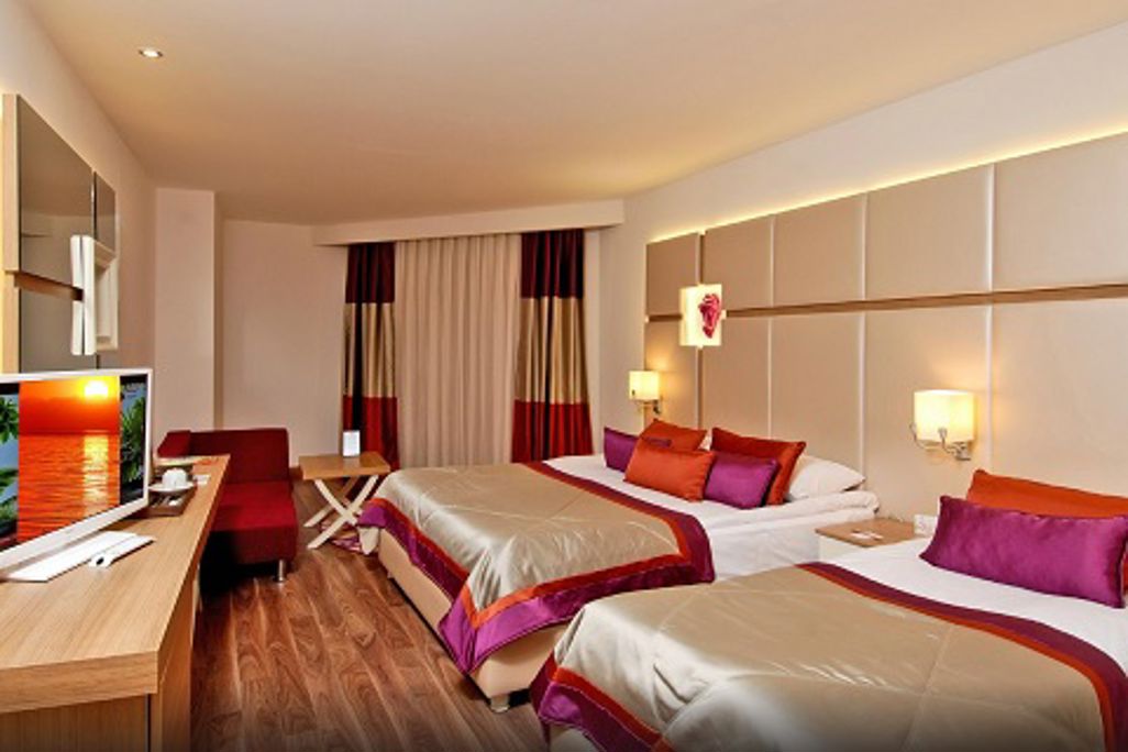 Delphin Botanik Platinum in Alanya. Voordelig naar Delphin Botanik
