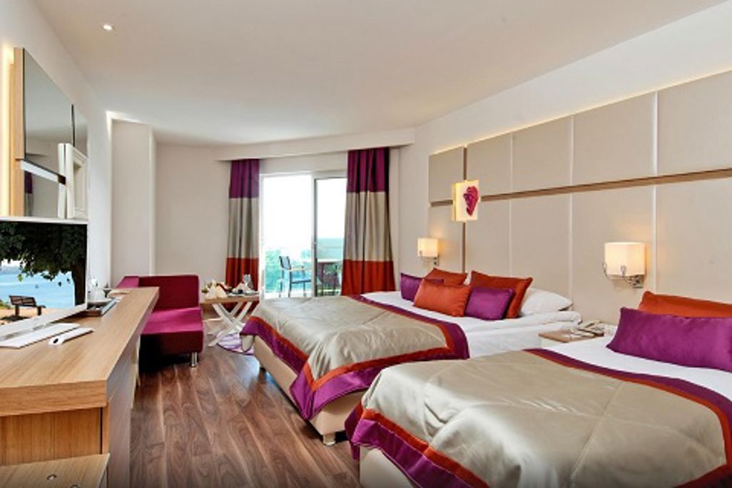 Delphin Botanik Platinum in Alanya. Voordelig naar Delphin Botanik