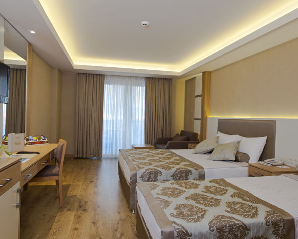 Kahya Resort Aqua & SPA in Alanya. Goedkoop naar Kahya Resort.