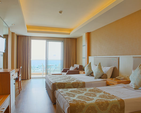 Kahya Resort Aqua & SPA in Alanya. Goedkoop naar Kahya Resort.